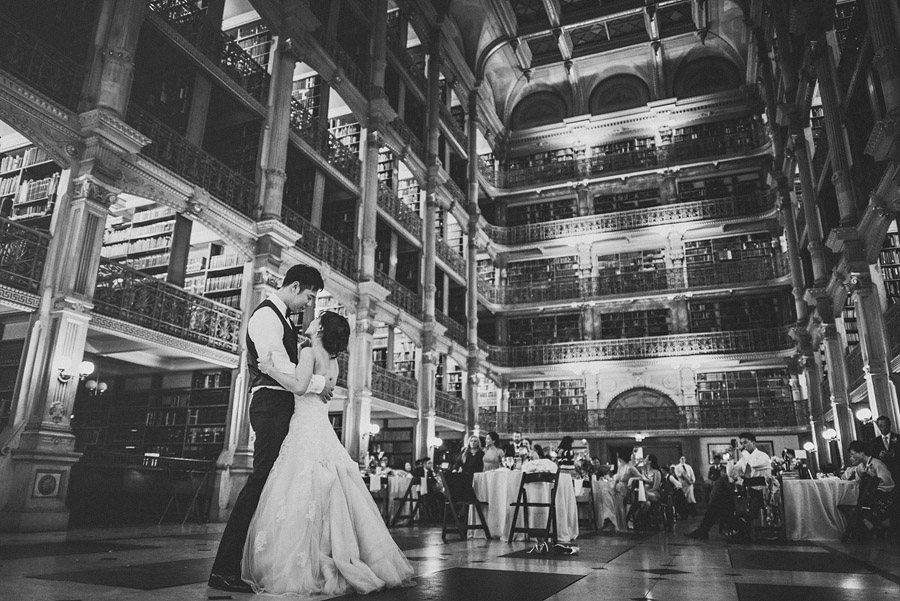 peabody library wedding // sam + jackie - Sam Hurd Photography